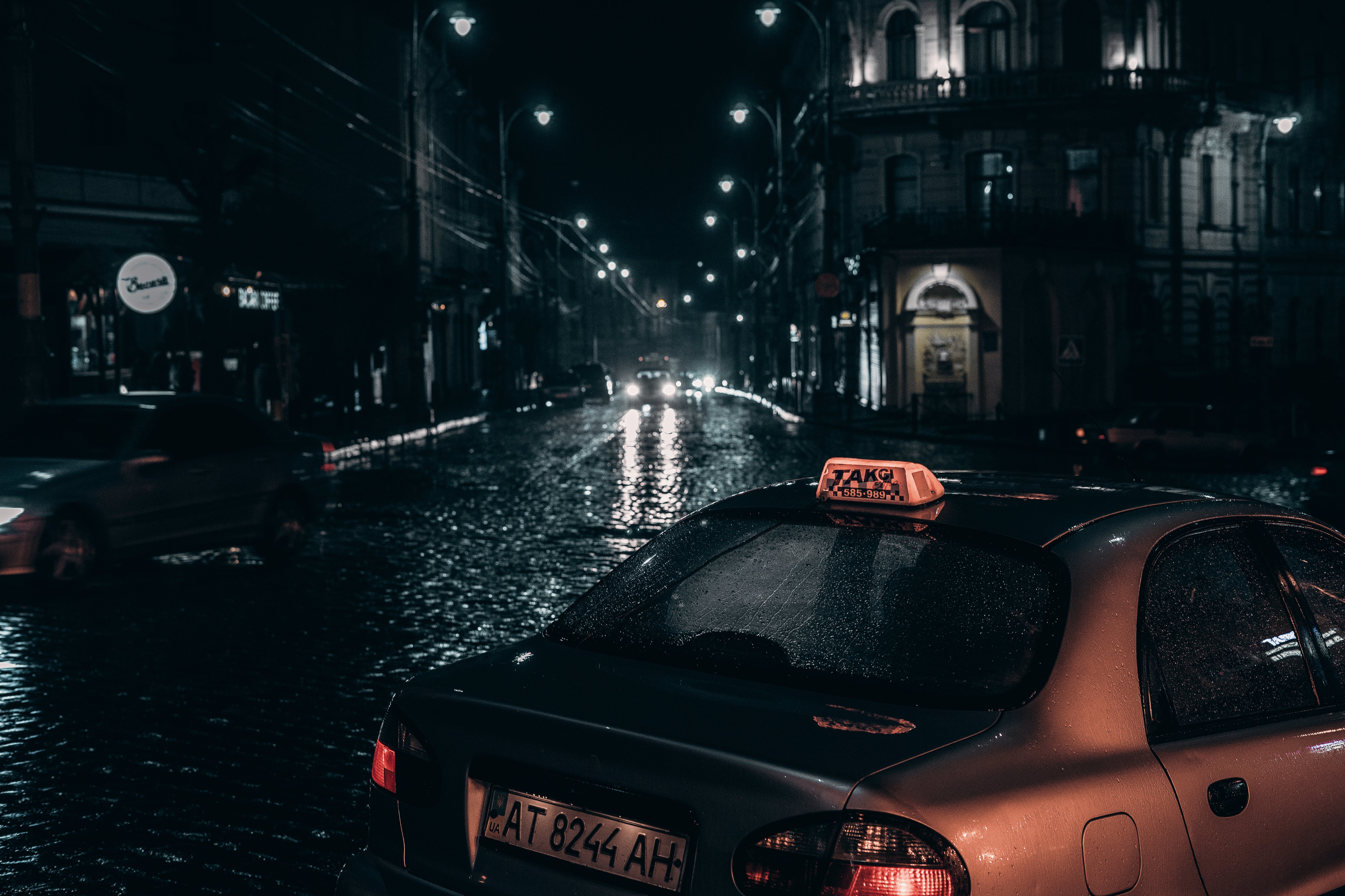 Is It Illegal to Sleep In Your Car? | LeaseLoco